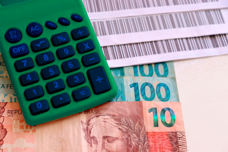 Sistema de cobrança: saiba o que é e como utilizar